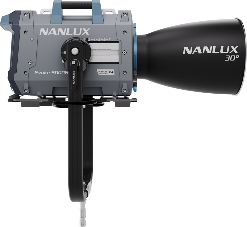 NANLUX Evoke 5000B Spot Light in Flight Case with 30° Reflector - MediaGear